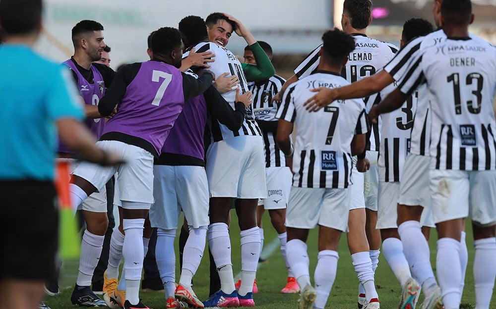 Portimonense arranca época com mais de 30 jogadores