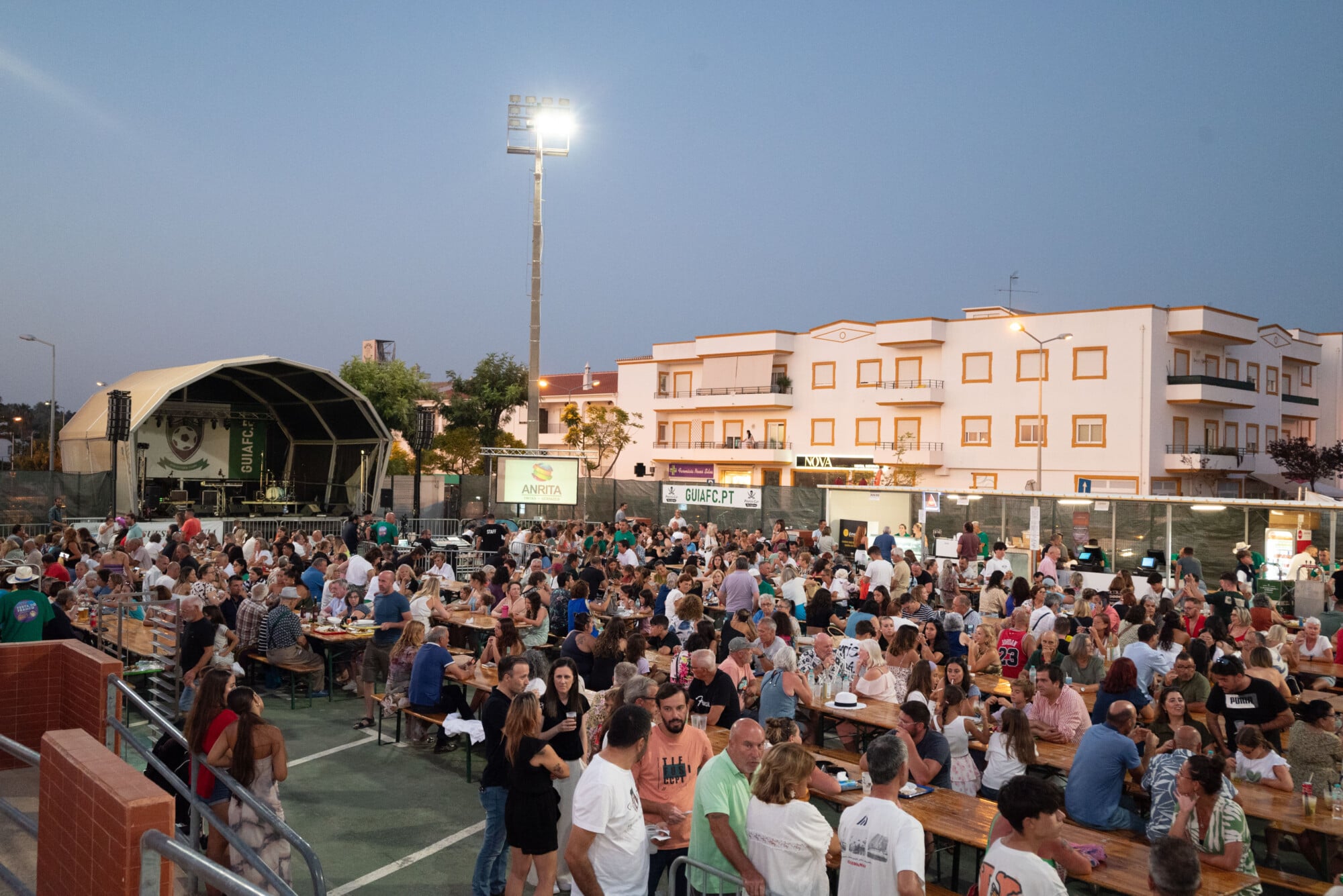 36.ª edição da Festa do Frango da Guia realiza-se de 30 de julho a 3 de ...