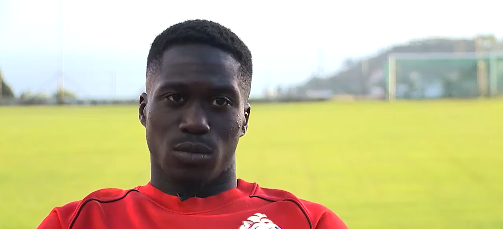 Jogador do Moncarapachense morre em campo durante jogo da Taça do Algarve